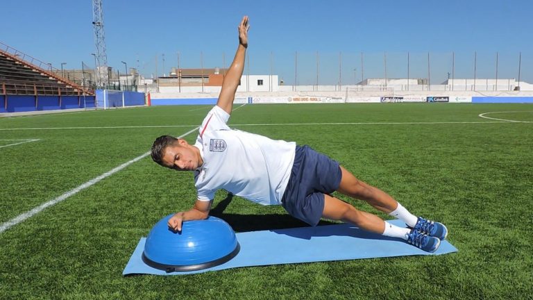 BOSU en el fútbol: Consejos y aplicaciones (PROS y CONTRAS)